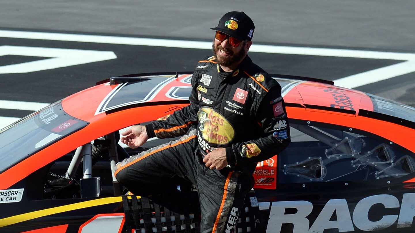 Martin Truex Jr. wins at Darlington Raceway, 3rd victory in 2021 - NBC ...